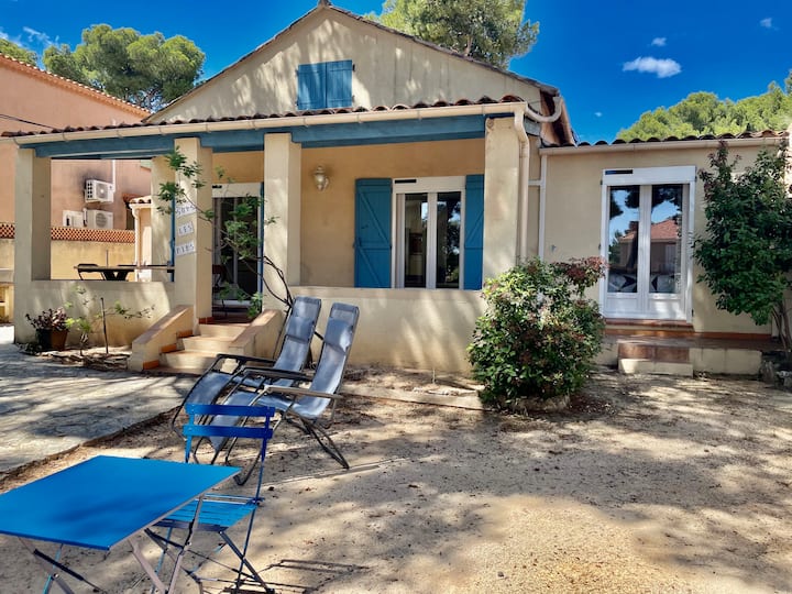Maison Turquoise 2 Chambres Très Proche De La Mer - Martigues