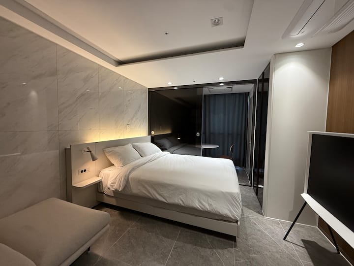 서초 강남 풀옵션 더블역세권 - Seoul