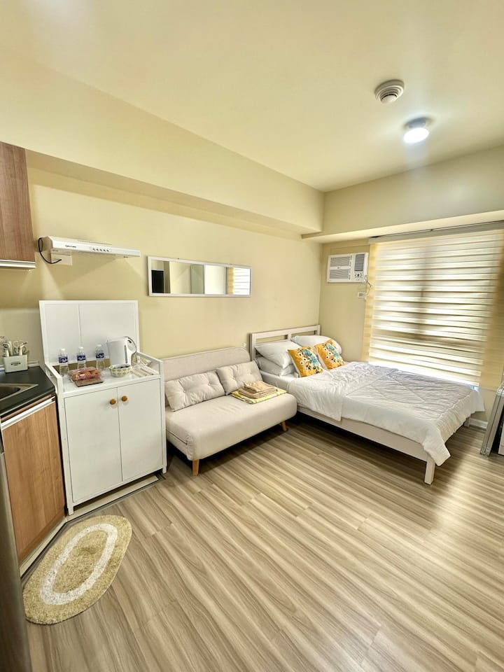 Avida Riala Cebu It Park- Fast Internet & Netflix - Cebu
