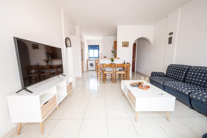 Cg Apt.2 - 2 Bedroom Flat In Kato Pafos - Pafos