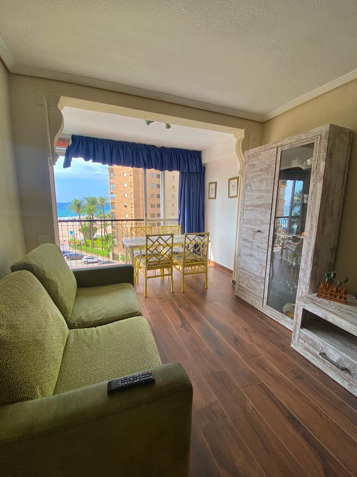 Apartamento Vistas Al Mar  Un Minuto  A Pie Playa - Villajoyosa
