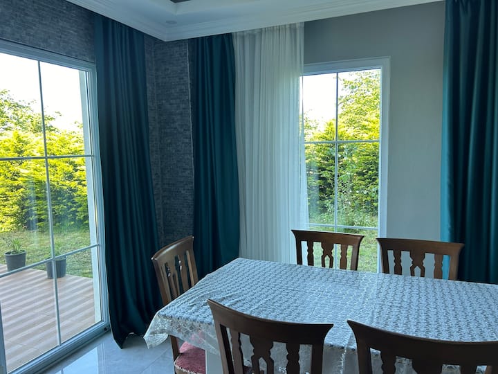 ŞEhir Merkezine 8 Km Villa - Kavala