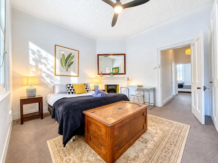 Opera House :4-brs Townhouse In Heart Of The Rocks - Sydney