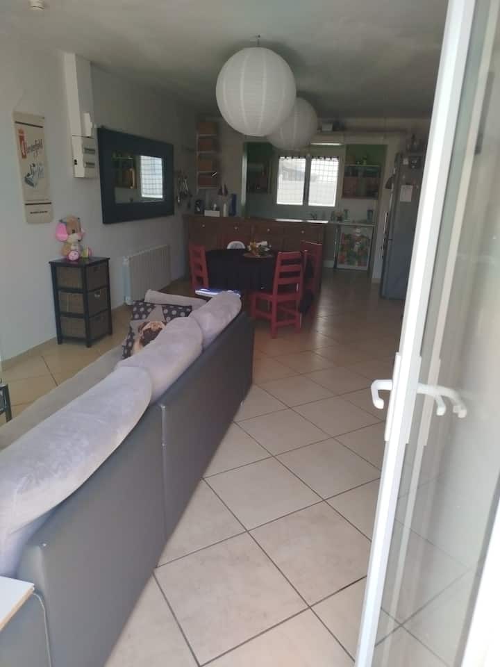 Petite Maison Idéalement Située - Aytré
