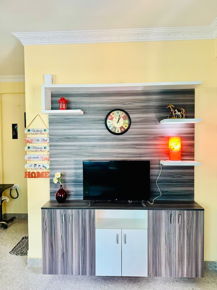 Anandam Stays -2 (Entire 1bhk) Balcony/whitefield - Tamil Nadu