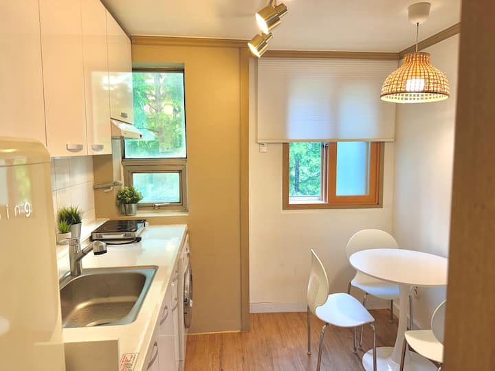 5. Cozy House - Seoel