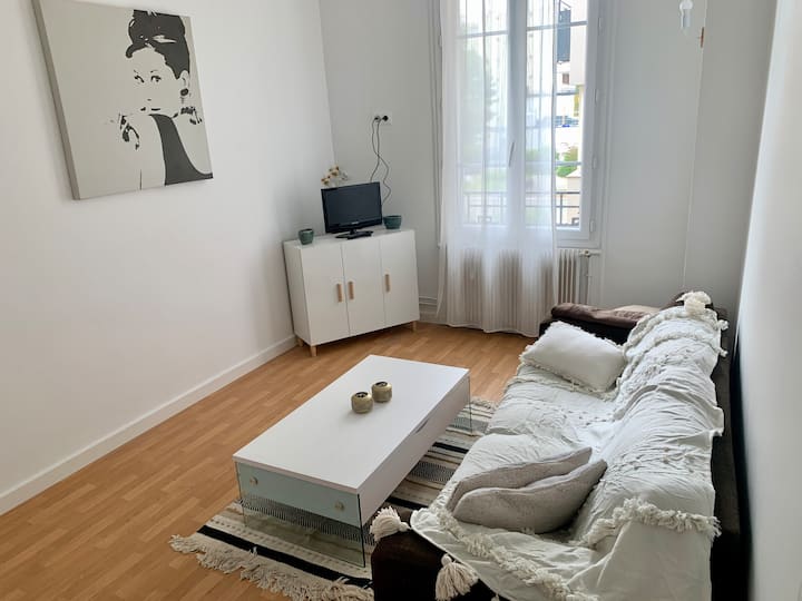 Appartement 2p, Plein Centre-ville De Boulogne - Boulogne-Billancourt