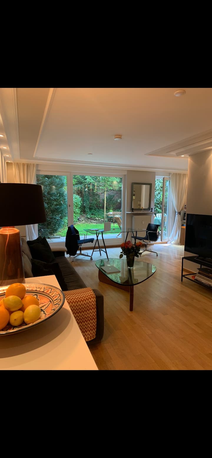 Beautiful Apartment, Top Location, Private Garden - Munich