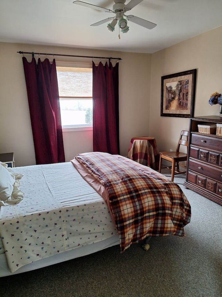 Room With A View - Cobourg