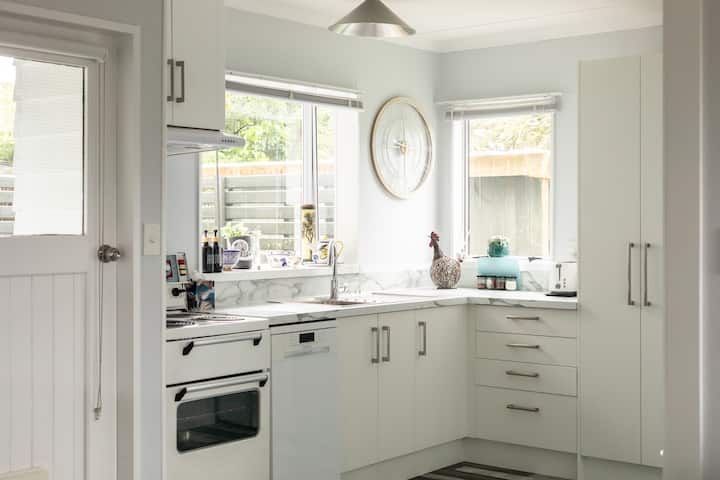 Sunset Cottage - Blenheim