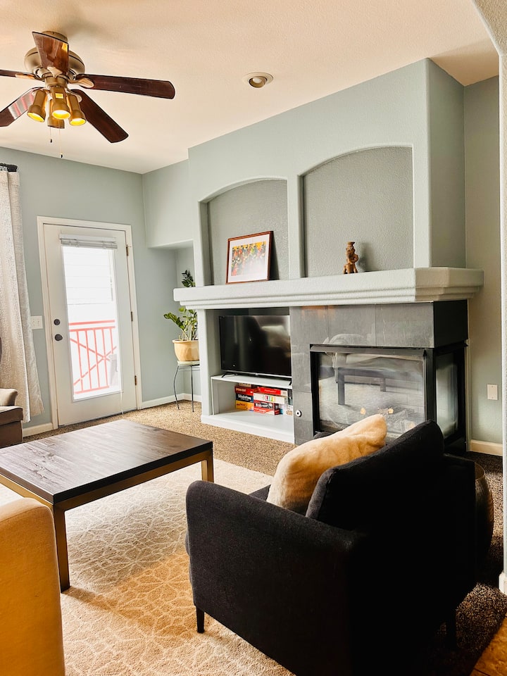 Uptown & Centrally Located Condo - Denver, CO