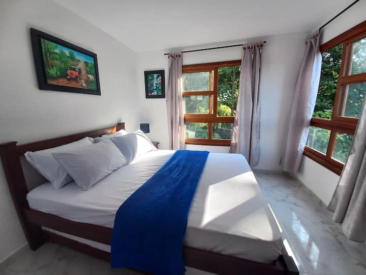Casa, Hotel Nápoles - Armenia