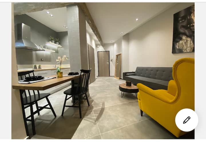 Katalagia Modern Suite - Selanik