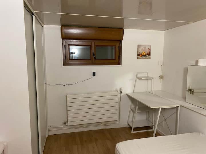 Chambre à 7 Min Du Métro 7 - Cachan