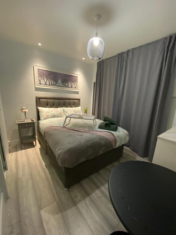 Luxury Studio 2 Eaton Valley - Luton