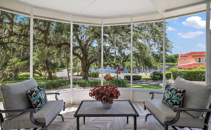 *3 Min Drive To Dt Mt. Dora! Lake Views! - Mount Dora, FL