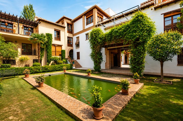 Romantic Apartment In The Heart Of Albaicín - Granada