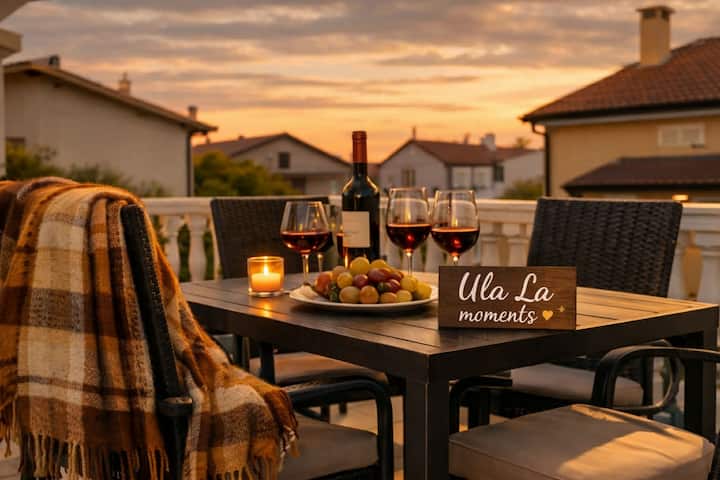 Ula La  -
Stylish Boutique Apt & Free Parking - Umag