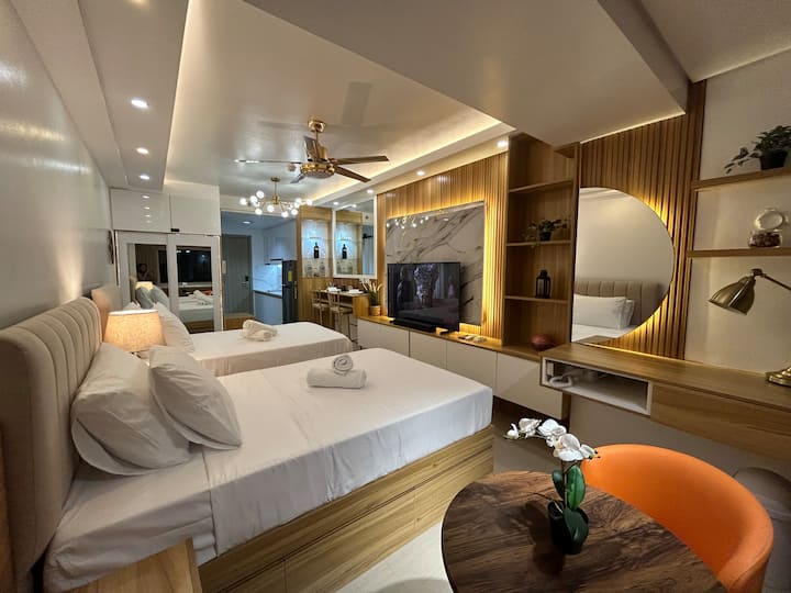 Casa Navarro Condotel Near Sm Moa|pasay|2beds|pool - Ninoy Aquino Airport (MNL)