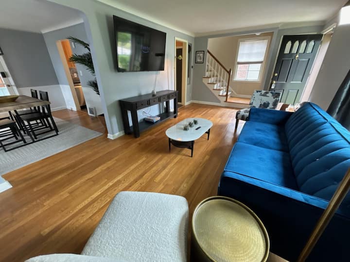Lyndhurst 3-bedroom 1-bath Home For Monthly Rental - Bainbridge, OH