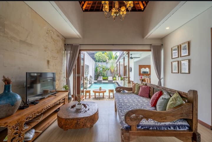 Sayan Stana Villa - Indonesia