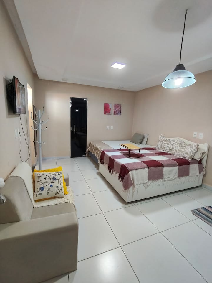 Kitnet 01 Com Varanda - Mossoró