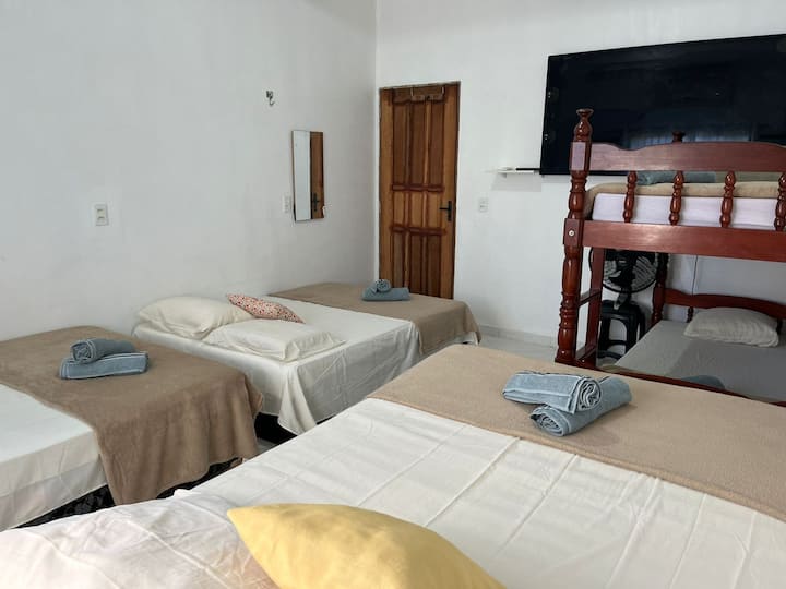 Casa Em Presidente Figueiredo - Presidente Figueiredo