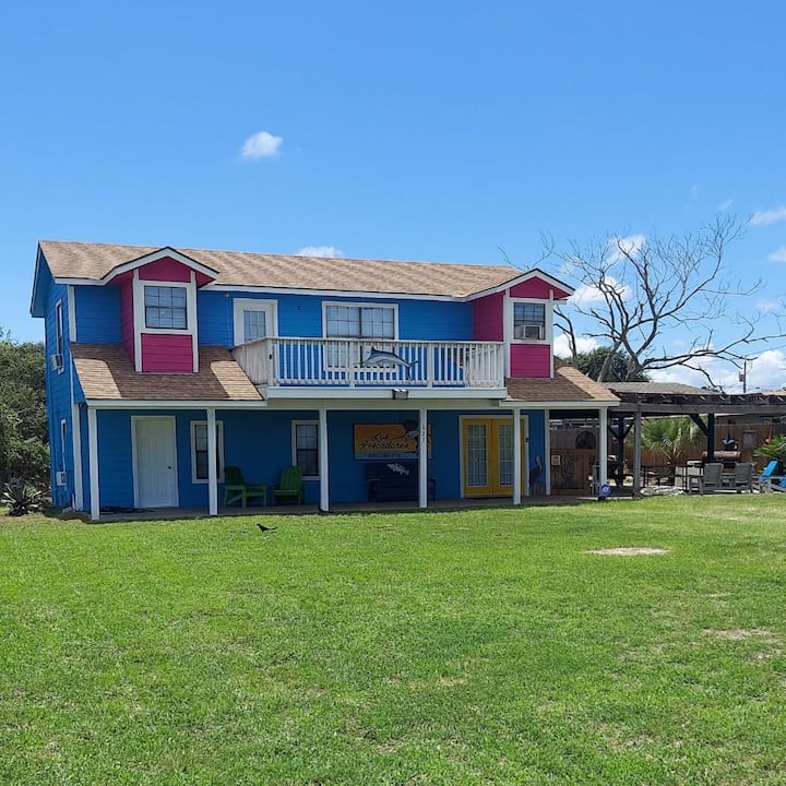 Vacation Rental Sleeps 15 - Corpus Christi, TX