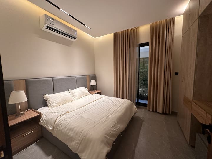 Modern Apartment With A Patio (Long-term) - Riyadh