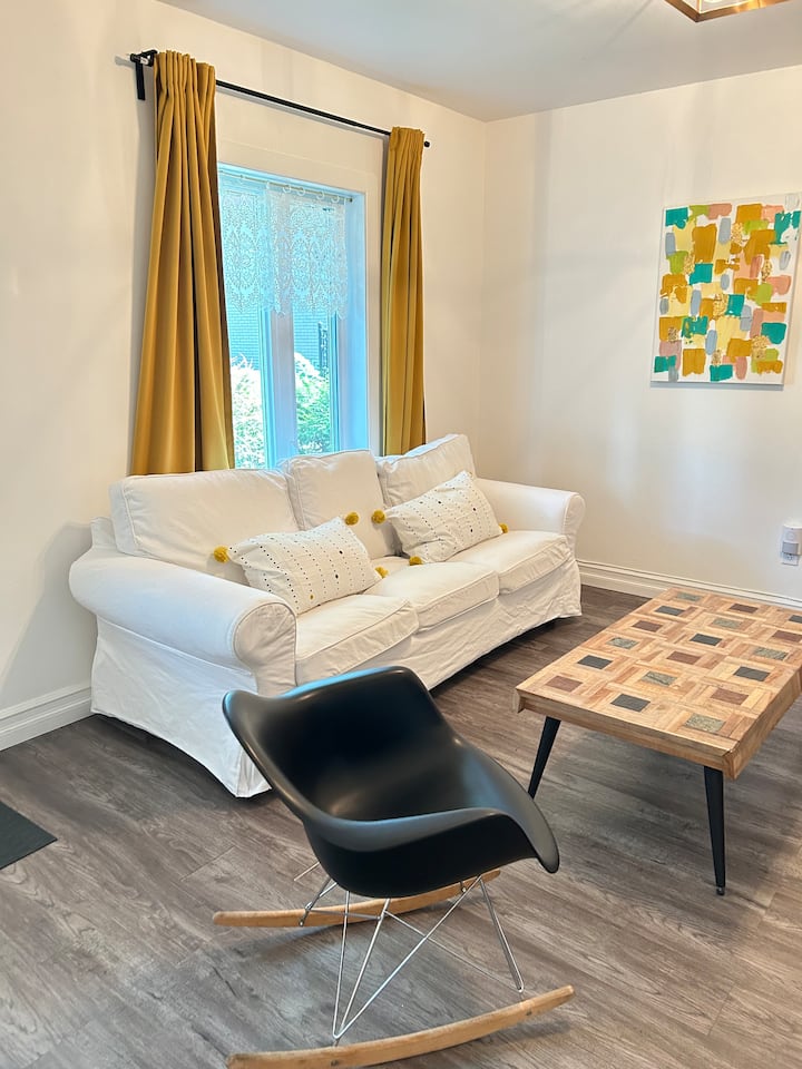 Longueuil,free Parking,2 Bedroom - Montreal