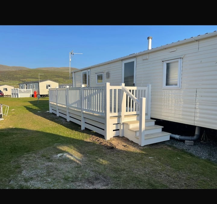 Caravan, In Barmouth, Wales. - Tal-y-bont