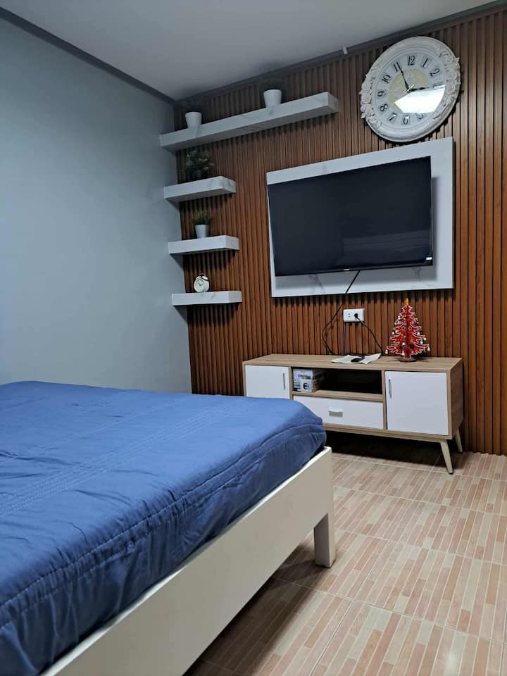 Cozy Contemporary Junior Suite In Angeles City - Angeles