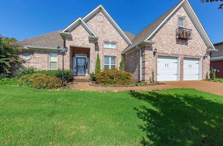 Urban Oasis - Jackson, TN