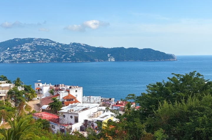 Hermosa Vista Al Océano Pacífico. - Acapulco