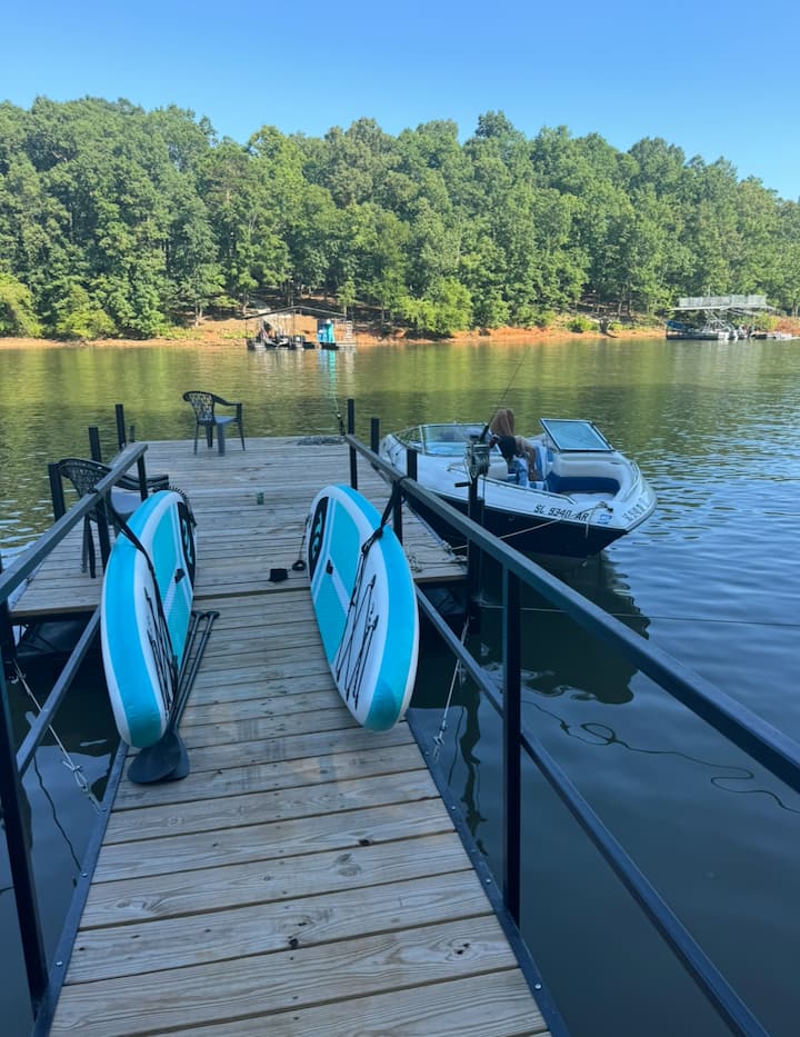 Lakefront Hartwell Remodeled House (Casa Clemson) - Sadlers Creek State Park, Anderson