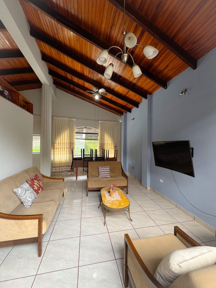 Casa Del Sol Chanchamayo - La Merced