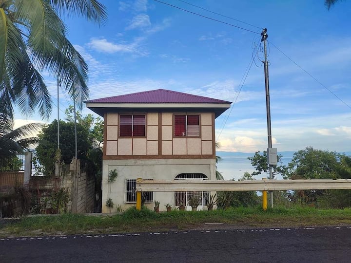 Lola's Dream Home. - Santander