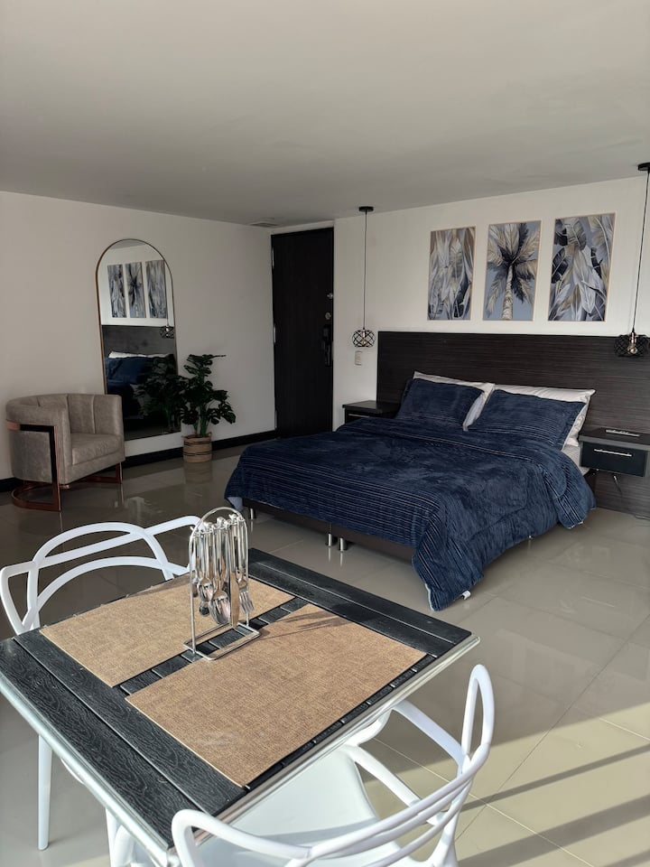 Apt In El Poblado Near "The Frontera Park" - Envigado