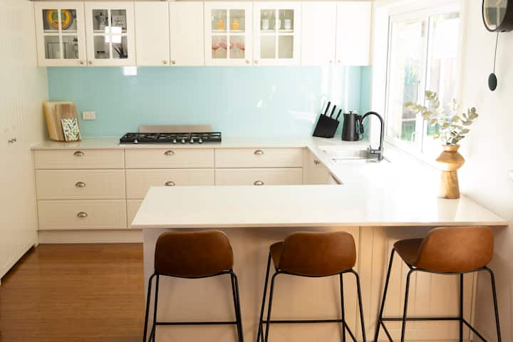 Mooloolaba Coastal Retreat - Maroochydore