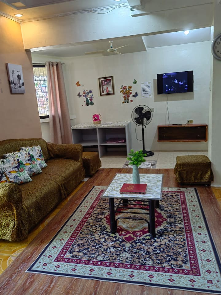 Theza's Cozy Place - Bacolod