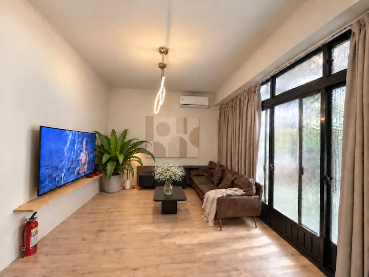 B.da'an/ntnu/1min/garage/accessible - Taipei