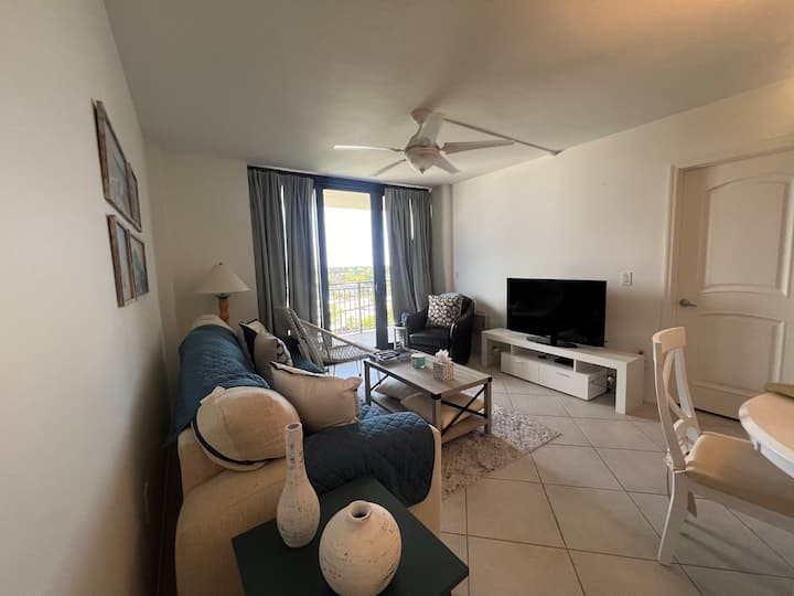 Marco Island Beach Condo - Marco Island, FL