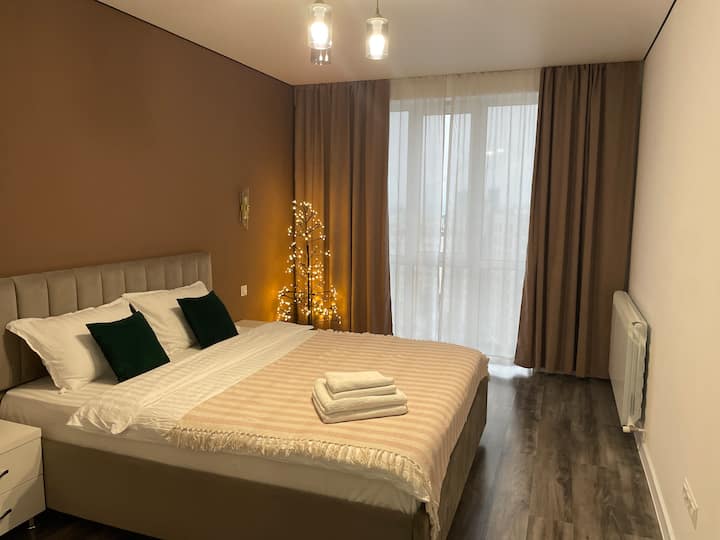 Apartament Cu Priveliște La Oraș - Cricova