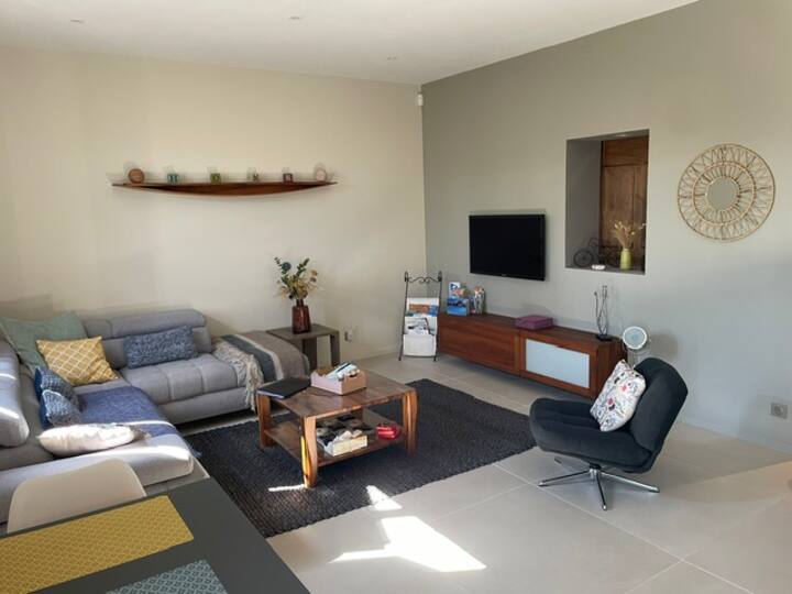 Gîte De Charme 60m² Avec Piscine - Sorgues