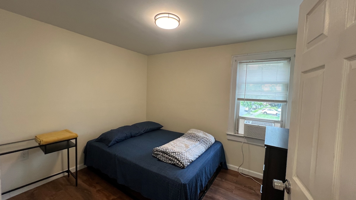 H202-PrivateRoom Close-UB South KitchenWiFi Dining - Apartments for ...