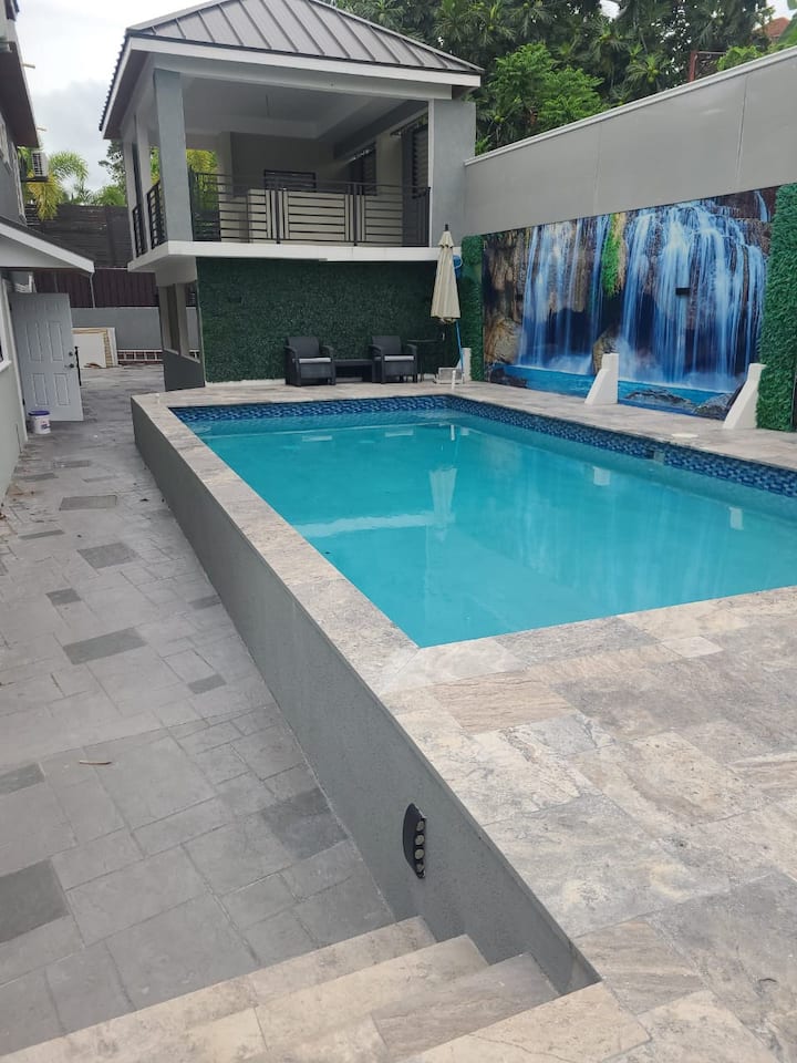 Newly Renovated Sea View & Pool - Montego Bay