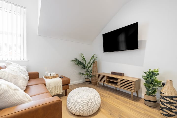 Luxury Loft, 2 Beds, Sleeps 4, Free Wi-fi, Parking - Belfast