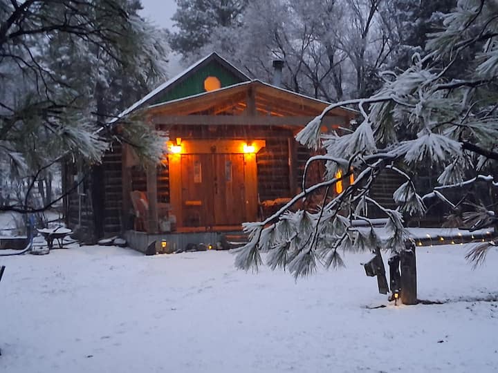 Jesse James Hideout / Rock-hound Paradise - New Mexico