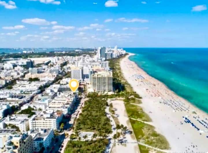Ocean Drive-beach & Artdeco. 2queen+cocina+wifi+tv - South Beach, FL
