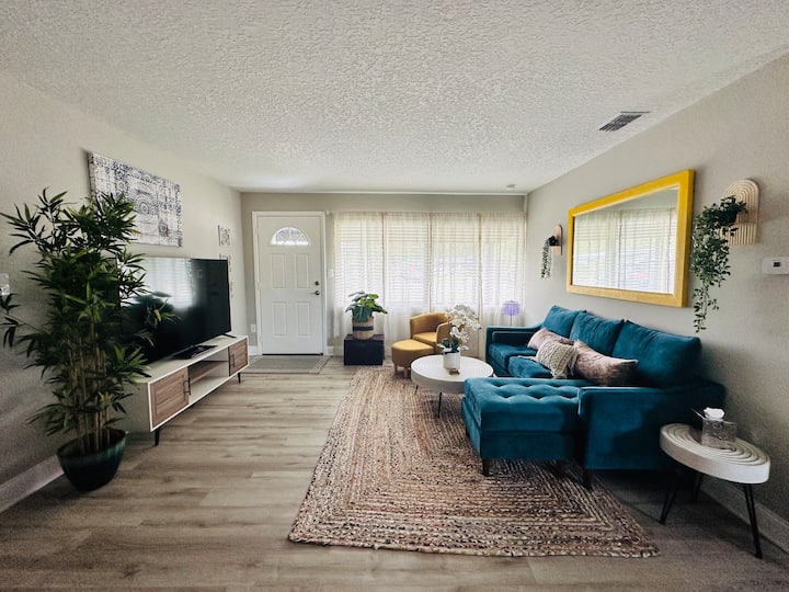 Cozy Winter Park Retreat - Maitland, FL